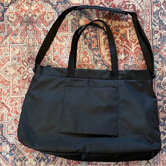 Everlane | Bags | Everlanethe Renew Transit Weekender Bag | Poshmark